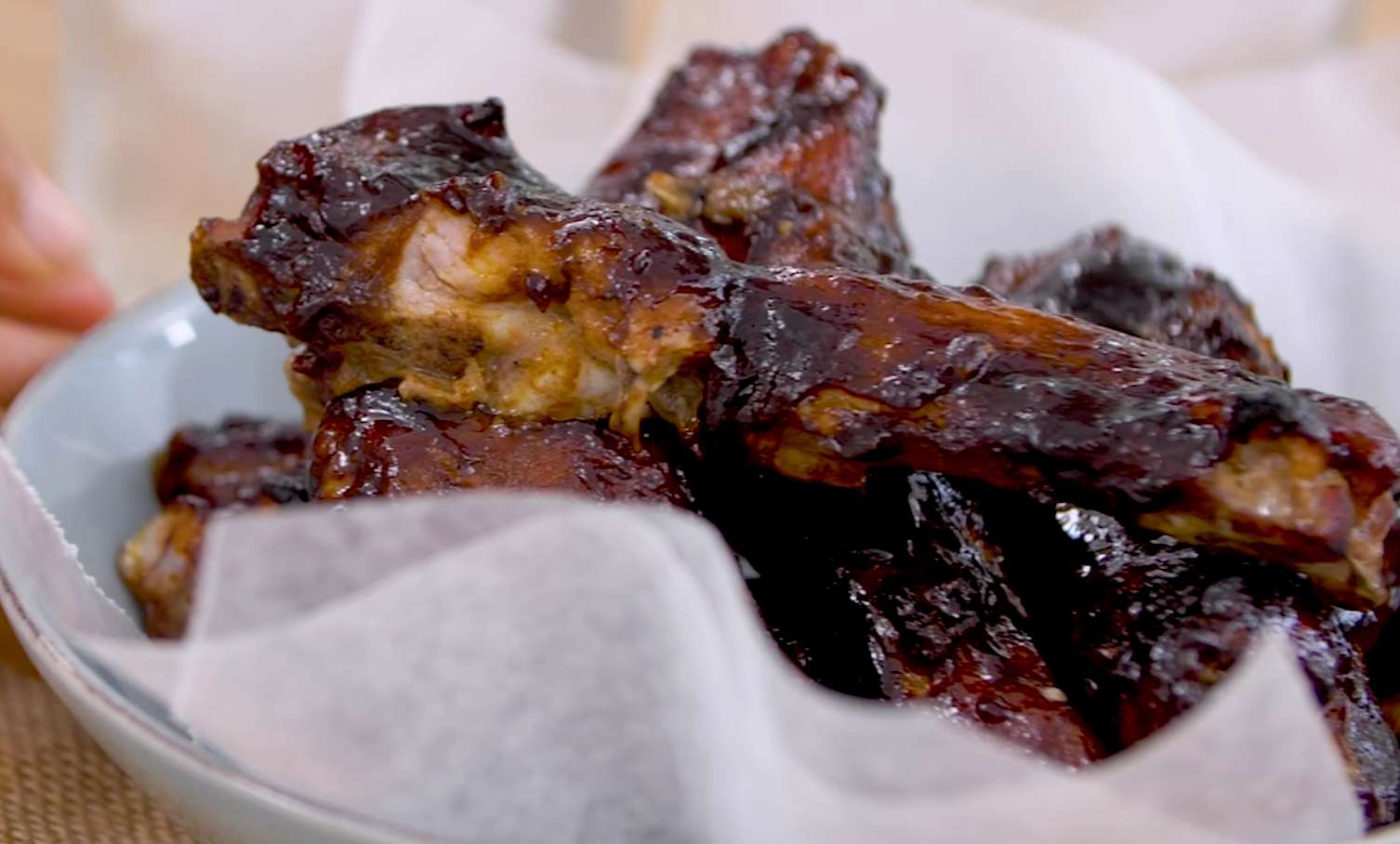 Costillitas de Cerdo con Salsa Barbecue Casera - La Señora Bonita